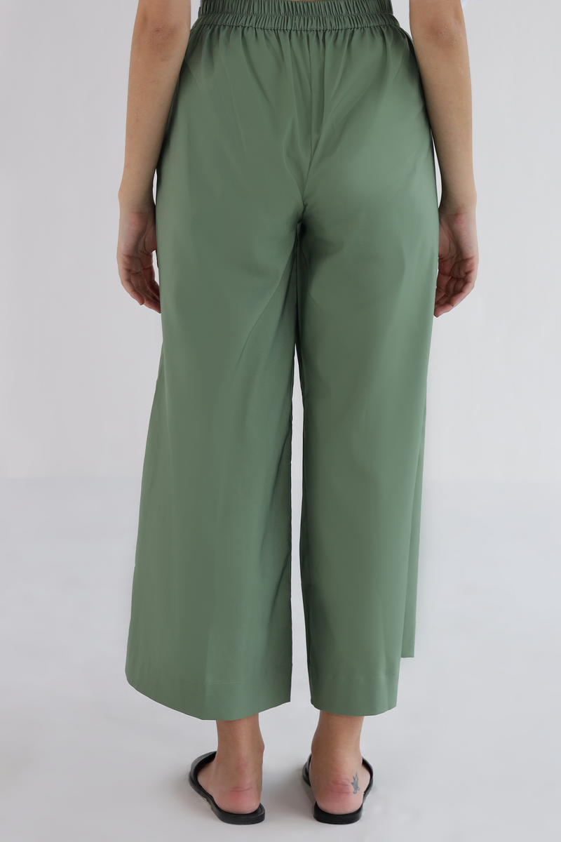 Essential Pants : Sage Green – OZiSS